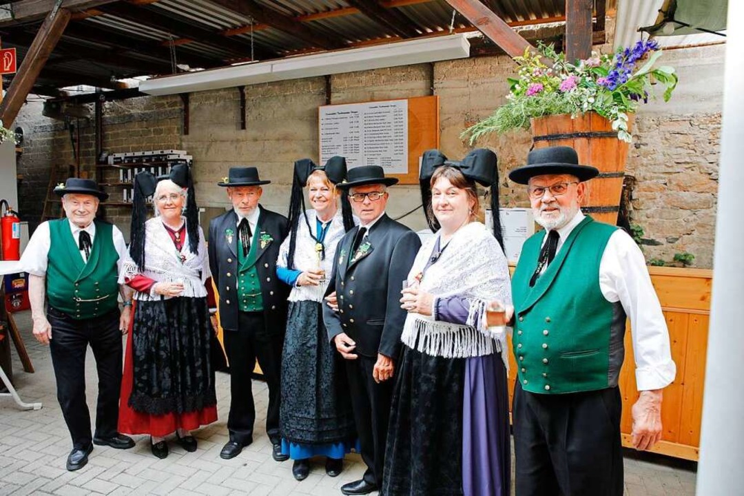 Das größte Weinfest am Kaiserstuhl ist gestartet - Ihringen - Badische ...