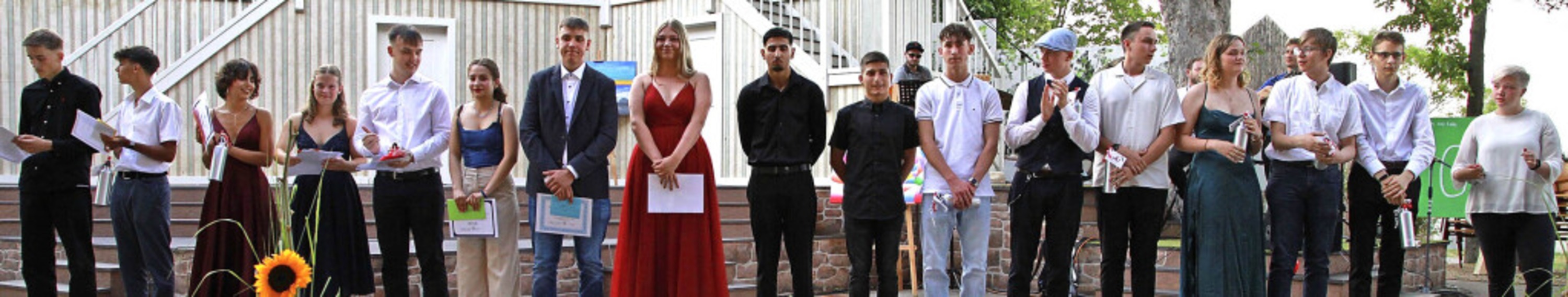Julius-Leber-Schule verabschiedet ihre Absolventen - Breisach ...