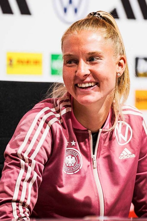 Janina Minge vom SC Freiburg reist wieder von der WM ab - SC Freiburg ...