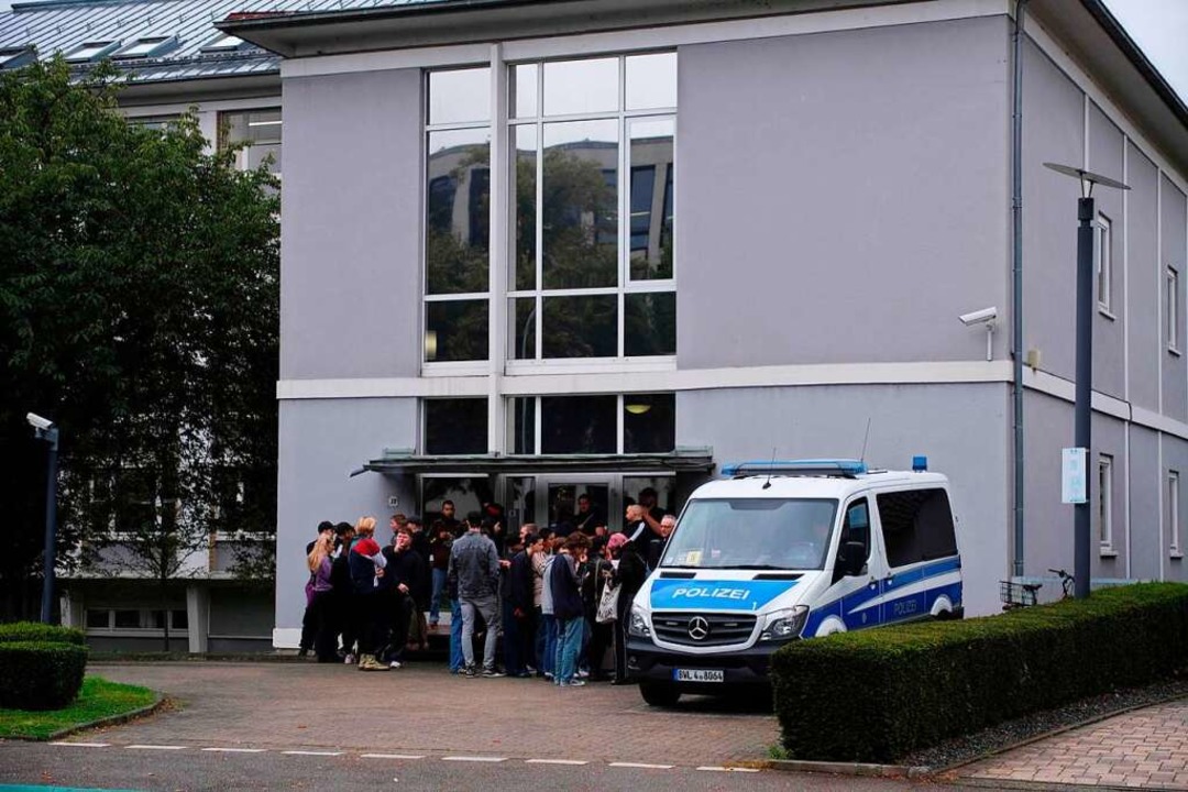 Auftakt der Prozesse gegen Teilnehmende einer aufgelösten Anti-AfD ...