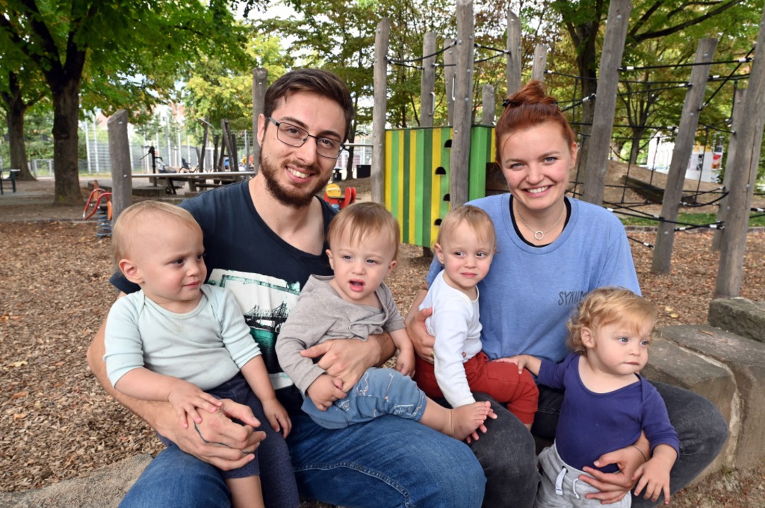 Podcast: Wie eine Vierlings-Familie aus Freiburg ihren Alltag meistert ...