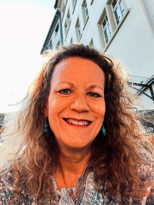 Neue Chorleiterin sorgt für Schwung und Würze im Egringer Pop-Chor ...