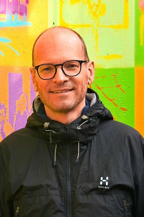 Dieser Gundelfinger Lehrer äußert sich mithilfe von Graffiti zur ...