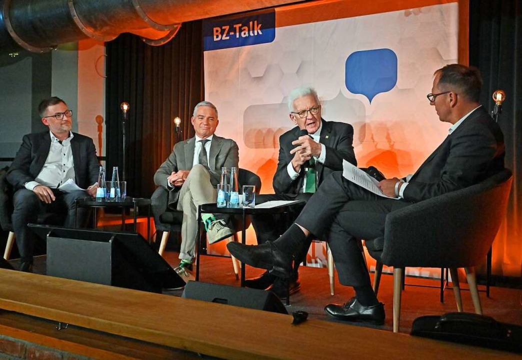 Kretschmann in Freiburg: "Ich bin kein Monarch" - Südwest - Badische ...