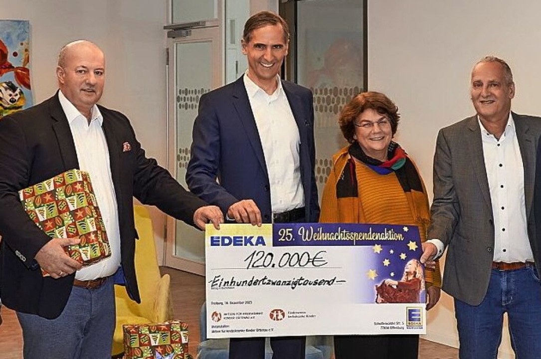 Spende für Förderverein - Freiburg - Badische Zeitung