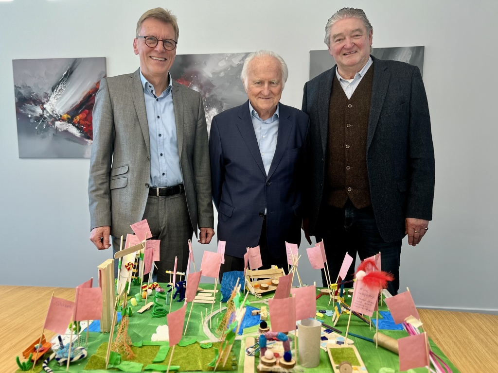 Volker-Homann-Stiftung unterstützt Außenbereich des Freiburger Westbads ...