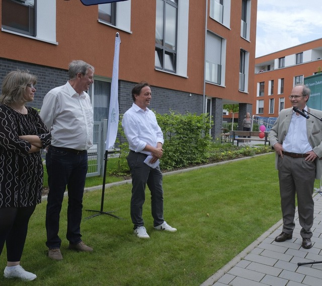 Schliengens Riesen-Bauprojekt kann feiern - Badische Zeitung