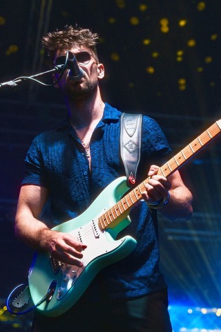 Ein Huttinger spielt vor James Blunt beim Stimmenfestival in Weil am ...