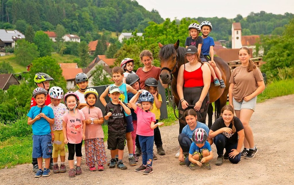 Bonndorfer Kinder Durften In Dillendorf Zum Ersten Mal Auf Dem Rücken