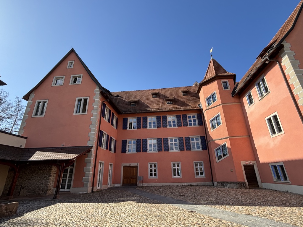 Die Legende von Kuno von Falkenstein aus Kirchzarten: Was steckt hinter ...