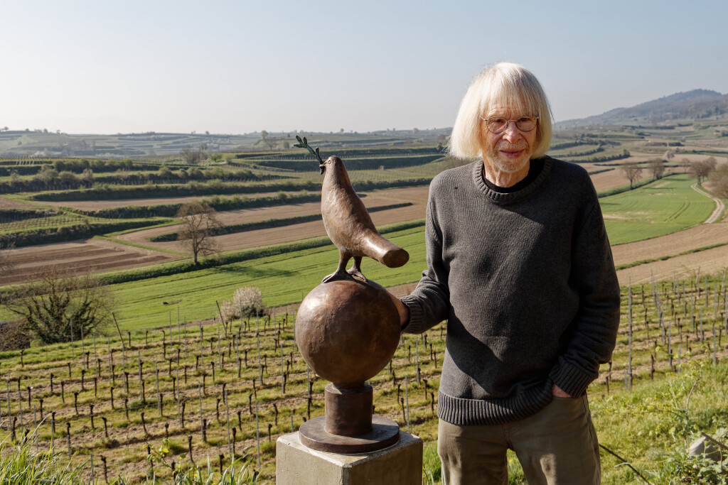 Kunst als Friedensbotschaft – der Riegeler Künstler Hubert Lang ...