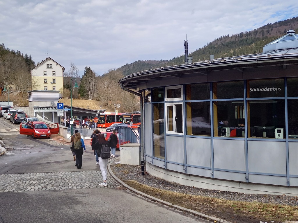 Nach dem Feuer: Für die Sozialstation St. Blasien ist eine Lösung ...