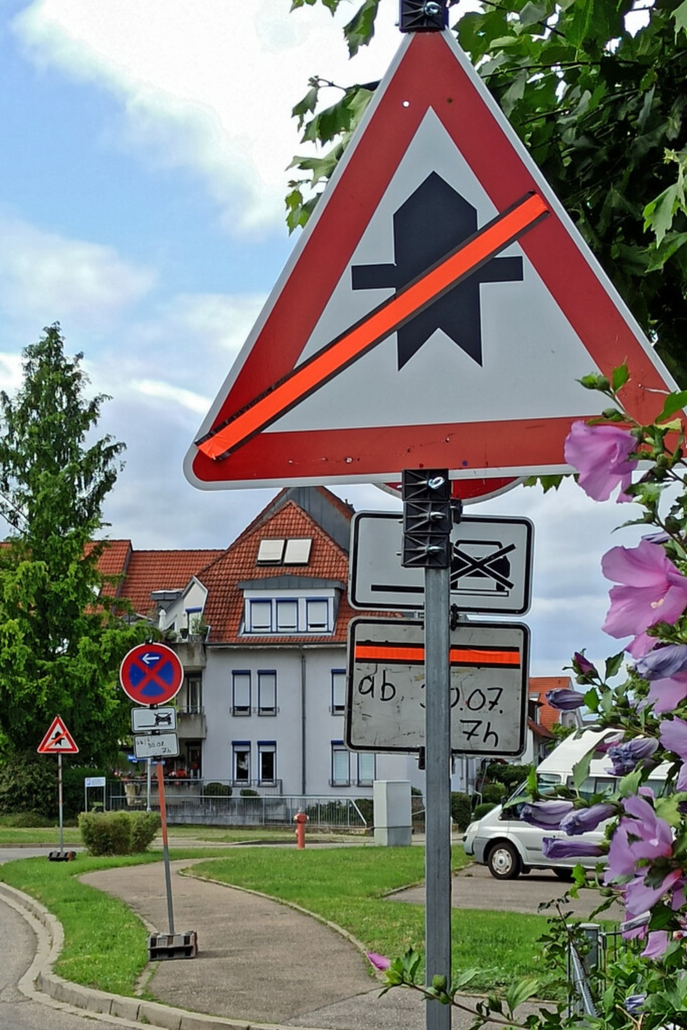 Brückensanierung zwingt zu Sperrung der L113 bei Riegel und zur ...
