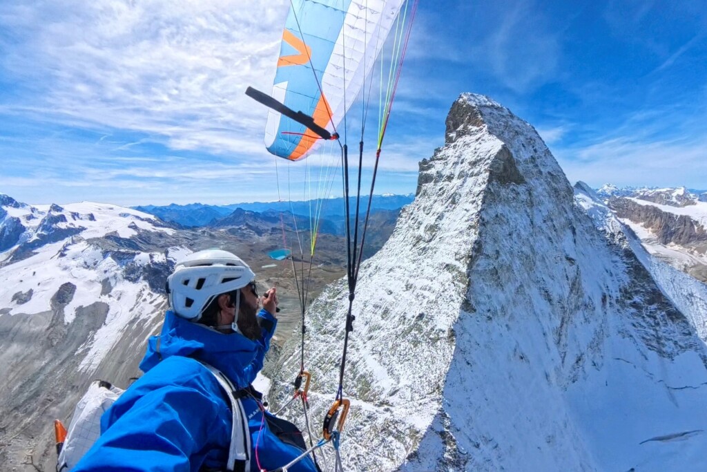 Gleitschirmflieger Tim Fritz ist vom Matterhorn geflogen: "Runterlaufen ...