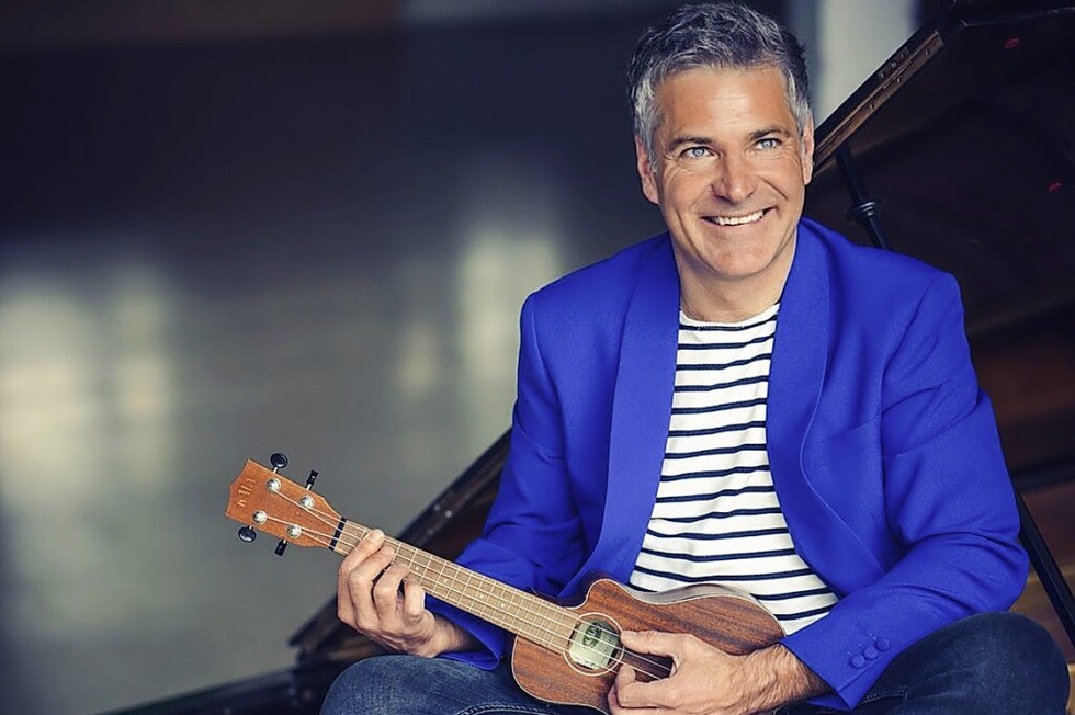 In der Reithalle Offenburg präsentiert Markus Kapp sein Programm Welt Kapp - Theater (TICKET ...