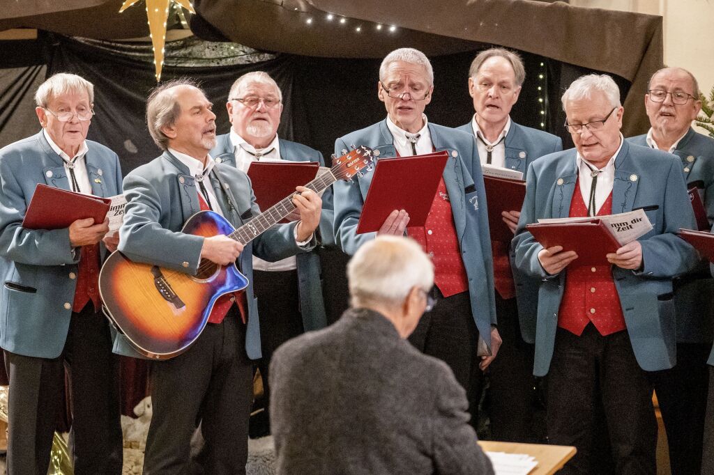 Mit einem festlichen Konzert verlängert der Gesangverein Gresgen die ...